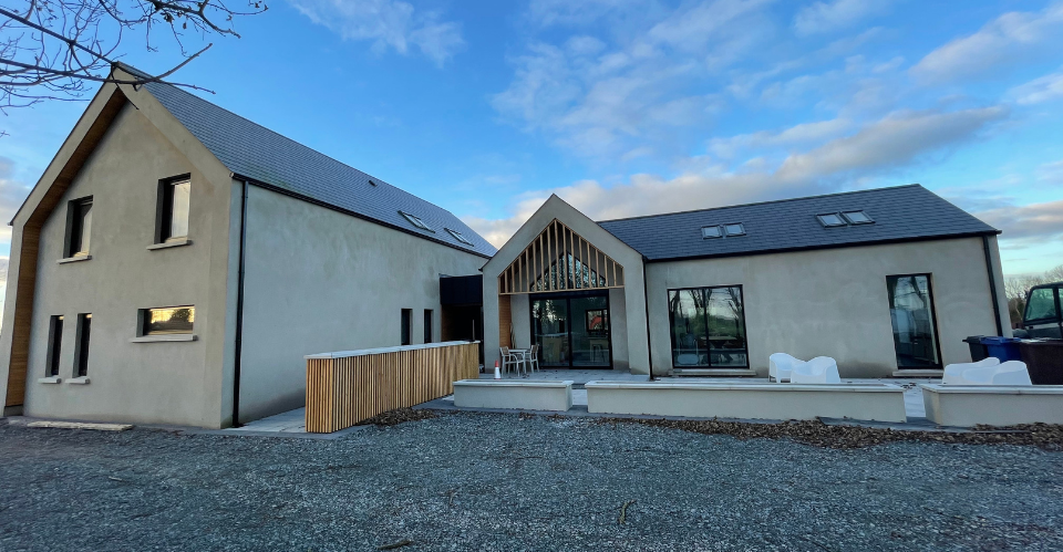 Bespoke Low Energy Home with 98/100 EPC Rating Low energy eco home ...